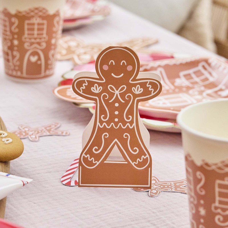 Christmas Gingerbread House Place Cards | Express Party Supplies